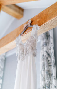 Countryside Wedding at Woolverton Inn - Rustic & Romantic