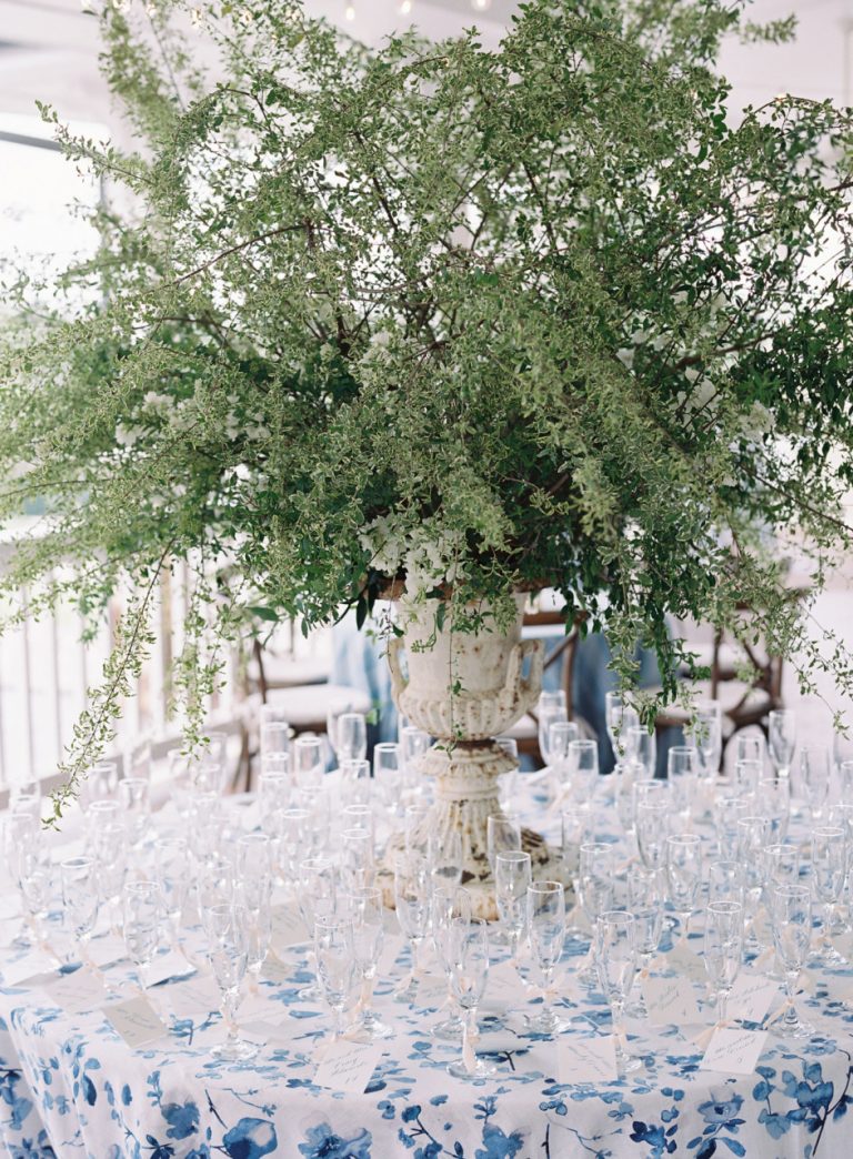 A Southern Country Club Wedding in Georgia - Inspired By This