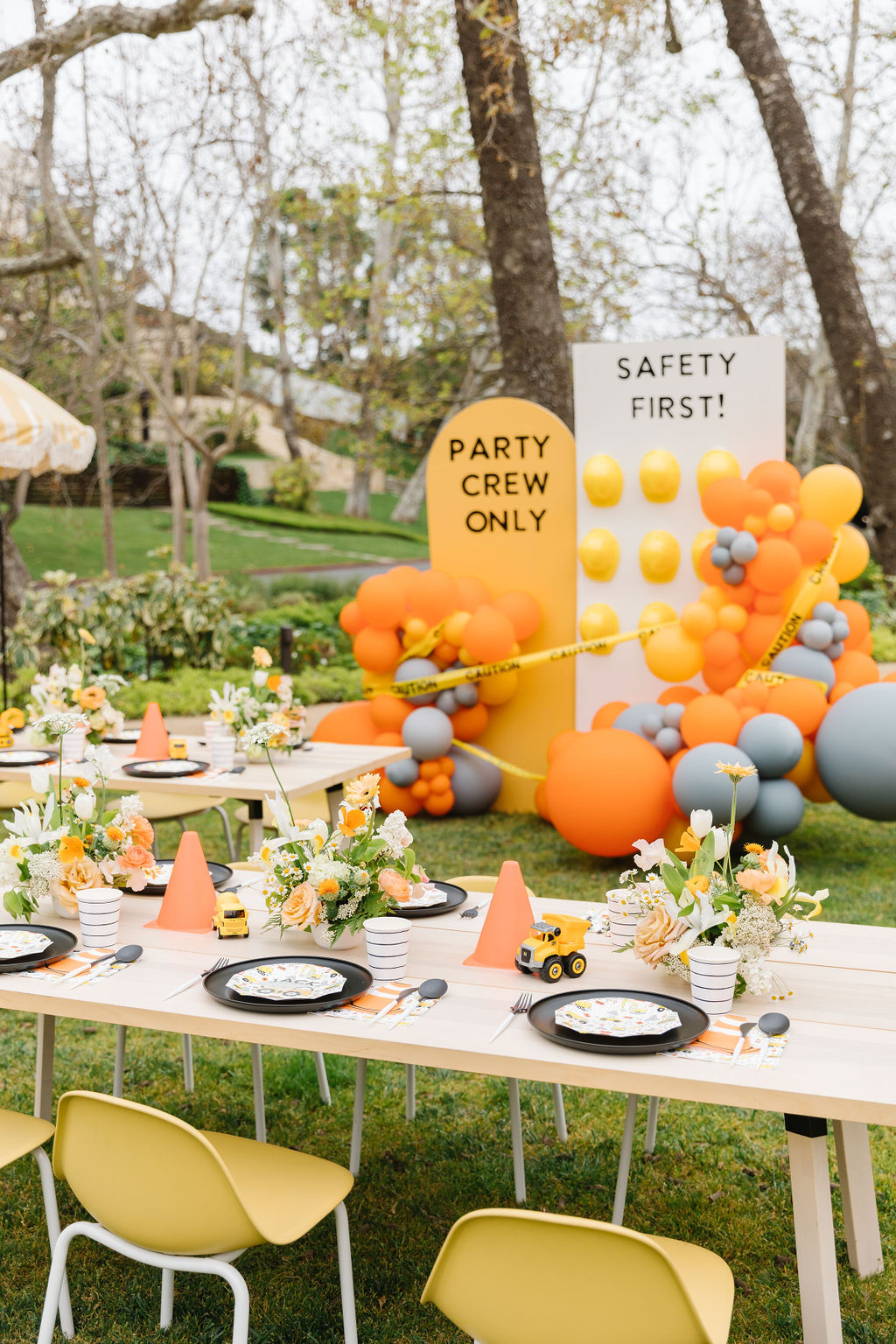 A Construction Themed Birthday Party - Inspired By This