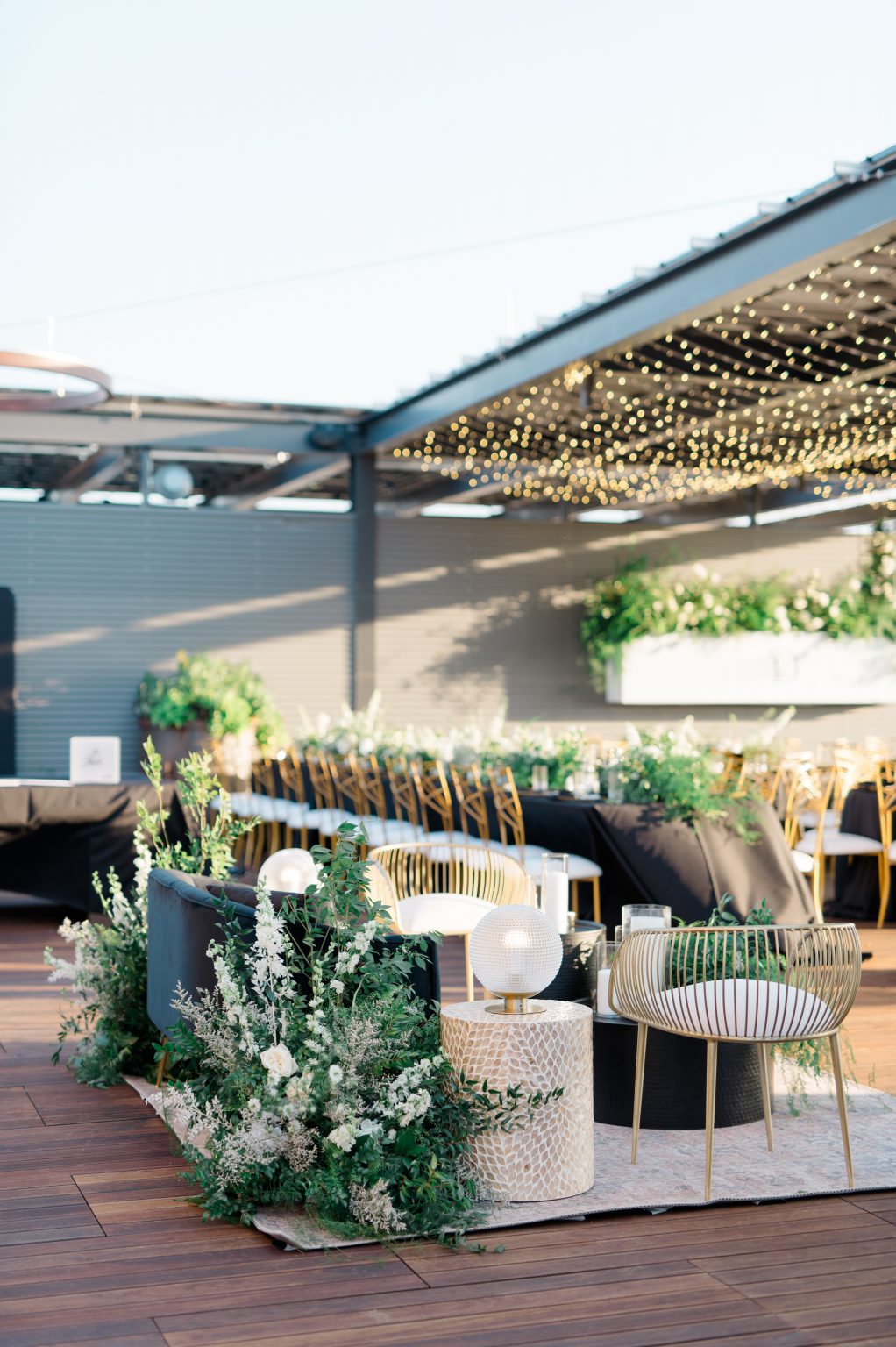 Devyn Simone's Historic Rooftop Wedding in Downtown Kansas City ...